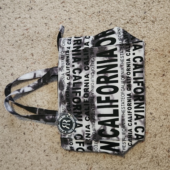 Robin Ruth | Bags | Robin Ruth Black White California Design Handbag ...